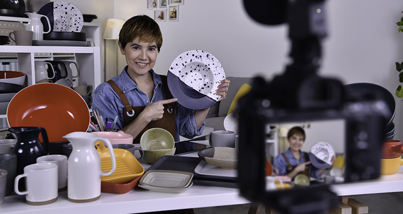 Cómo organizar el lanzamiento virtual de producto - Cepymenews